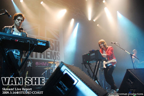 VAN SHE | Skream! ライヴ・レポート 邦楽ロック・洋楽ロック ポータルサイト