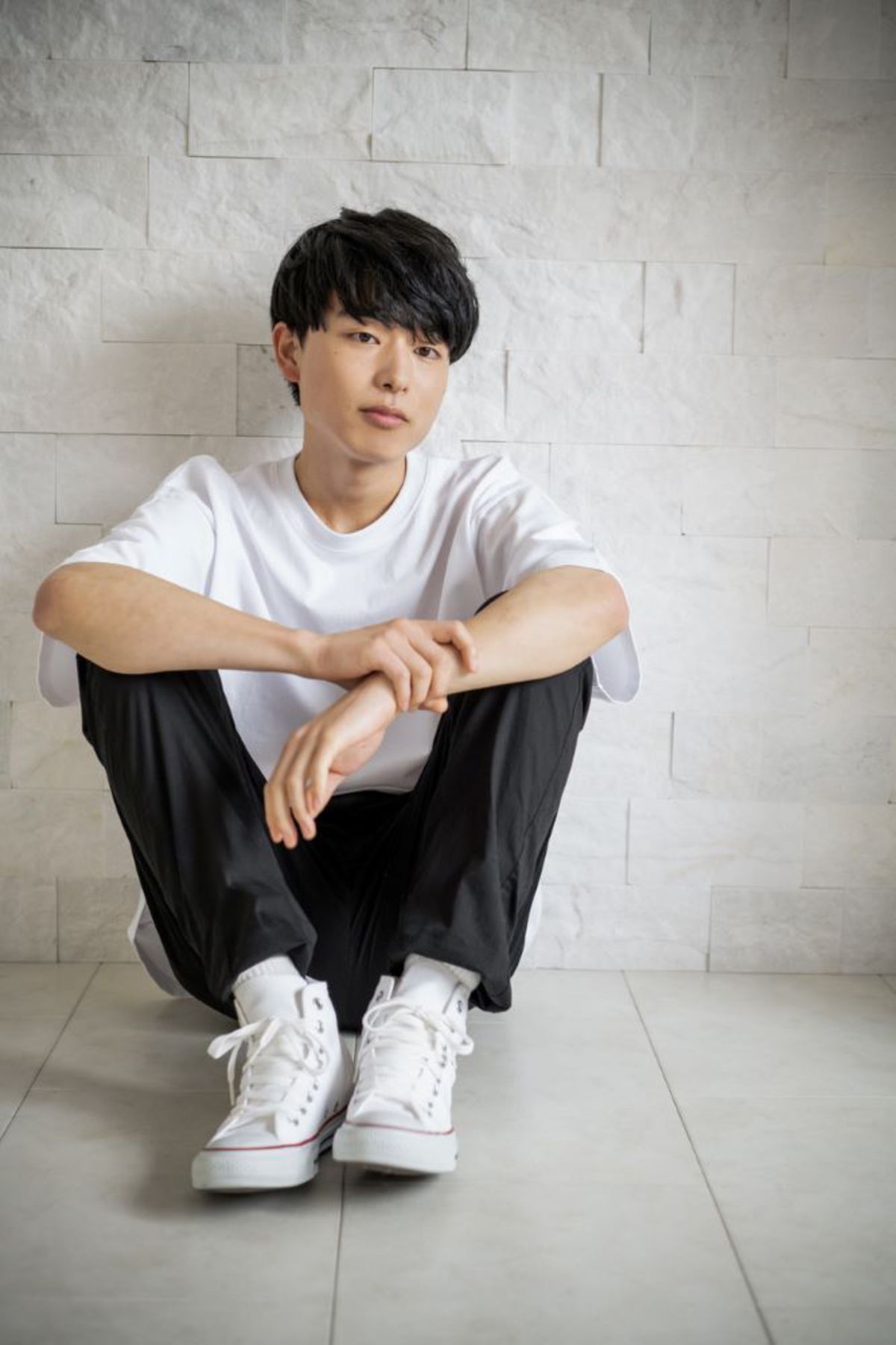 シンガー・ソングライター Motoki、メジャー・デビュー作「恋をした」MV公開