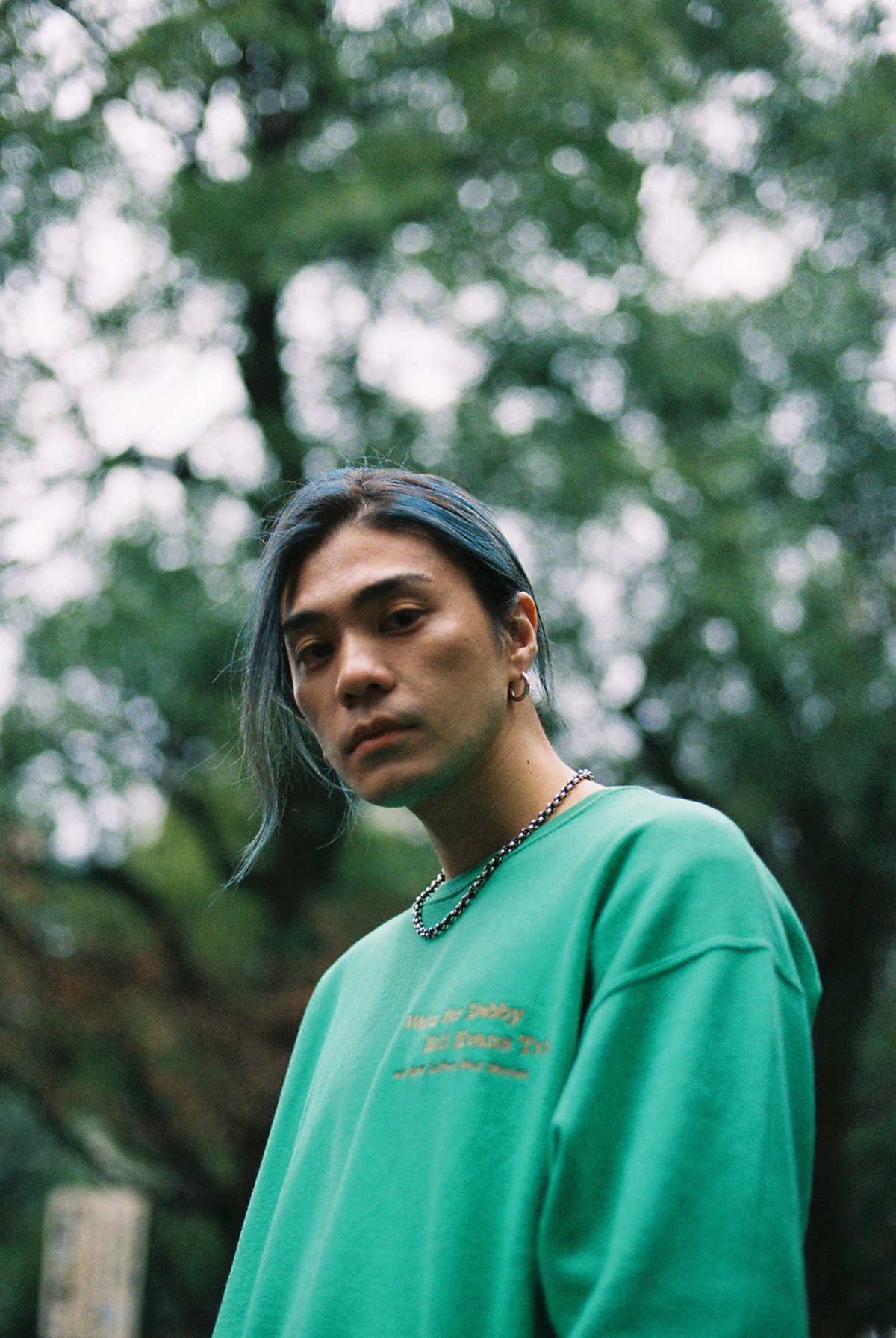 ROU、初のセルフ・プロデュース・アルバム『VISUALIZ』発表＆リード曲「PEACEFUL」本日5/25先行リリース。6/1にはMV公開