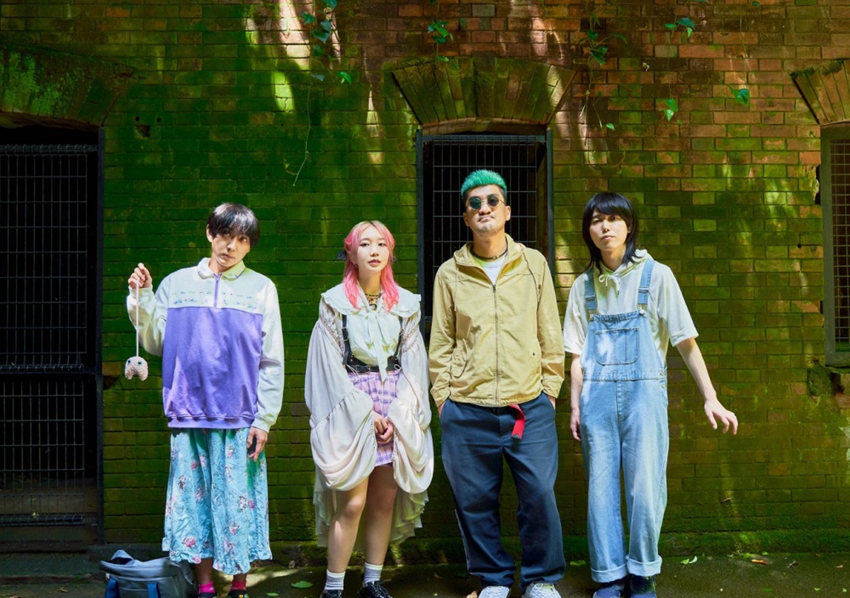 神聖かまってちゃん、「フロントメモリー feat. ACAね(ずっと真夜中でいいのに。)」リリース＆MVプレミア公開。同曲収録した結成15周年 ...