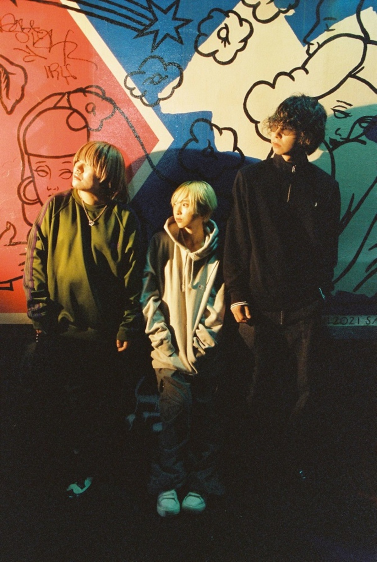 Hakubi、ミニ・アルバム『throw』会場限定盤リリース決定