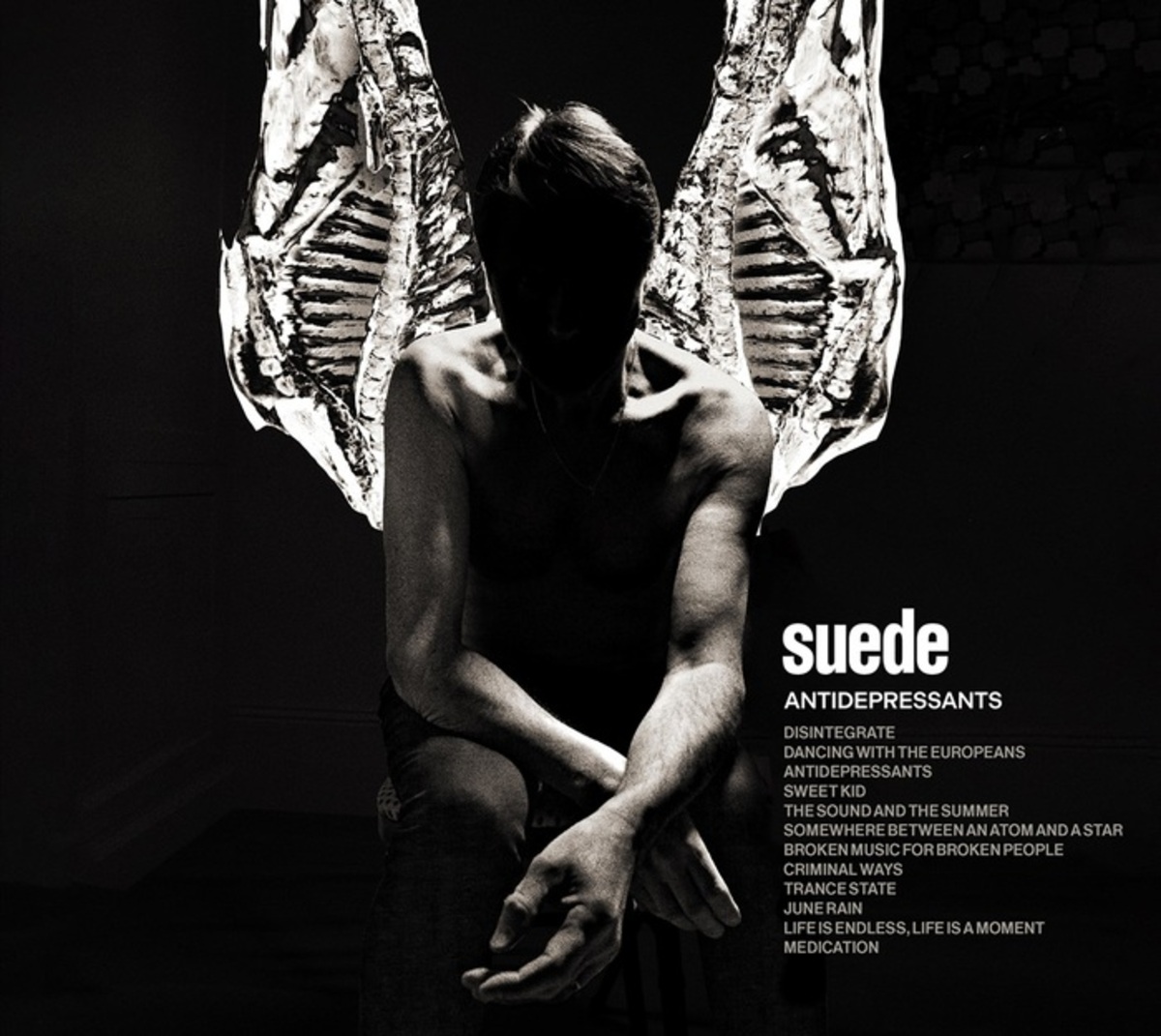 SUEDE、ニュー・アルバム『Antidepressants』より新曲「Dancing With The Europeans」リリース＆MV公開